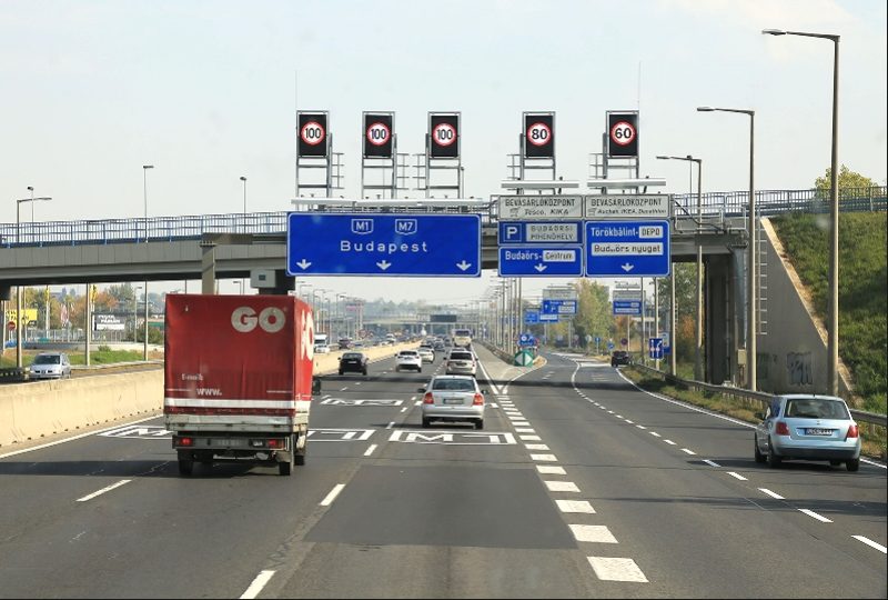 LED Traffic Signs - Chainzone Technology (Foshan) Co., Ltd.